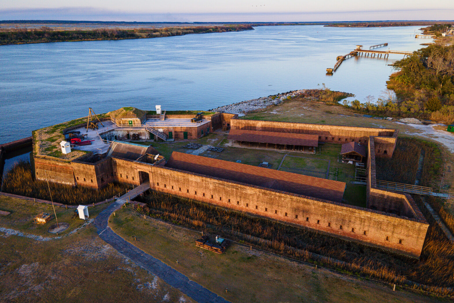 Battlefield Brilliance: 20 Military Strategies That Shaped History