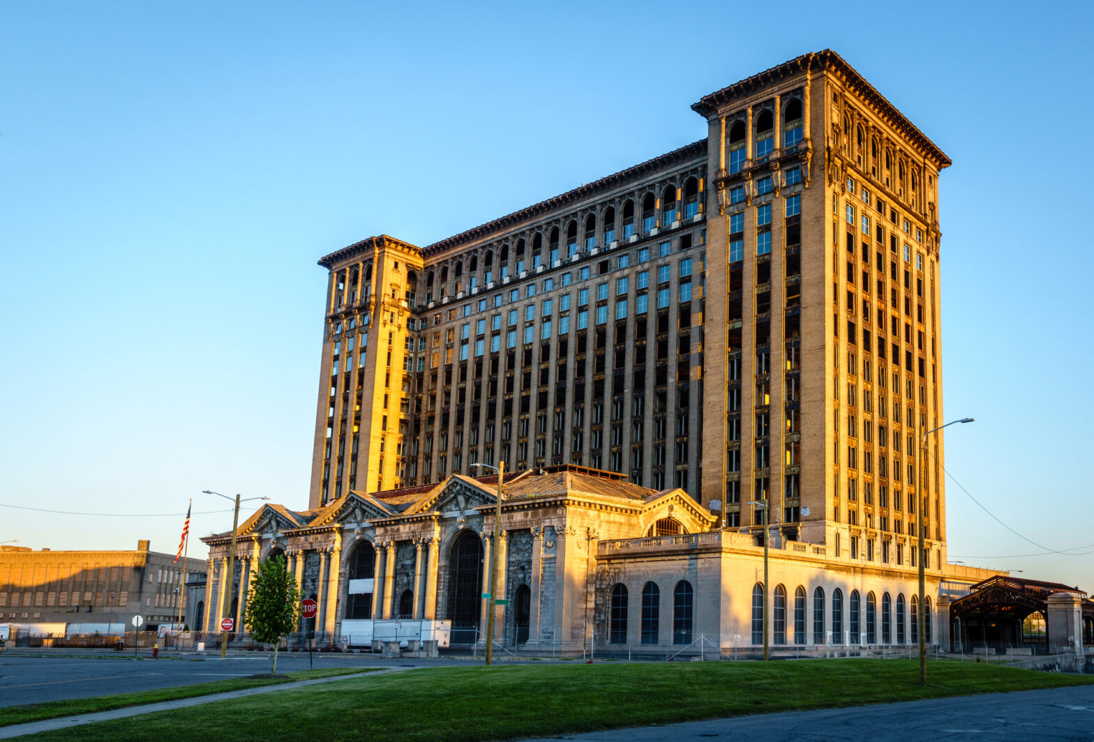 20 Places Where Nature Has Reclaimed Man-Made Structures