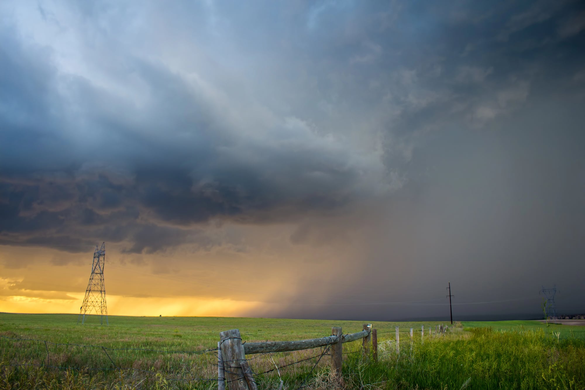 20 Rare Weather Events That Completely Transformed Landscapes
