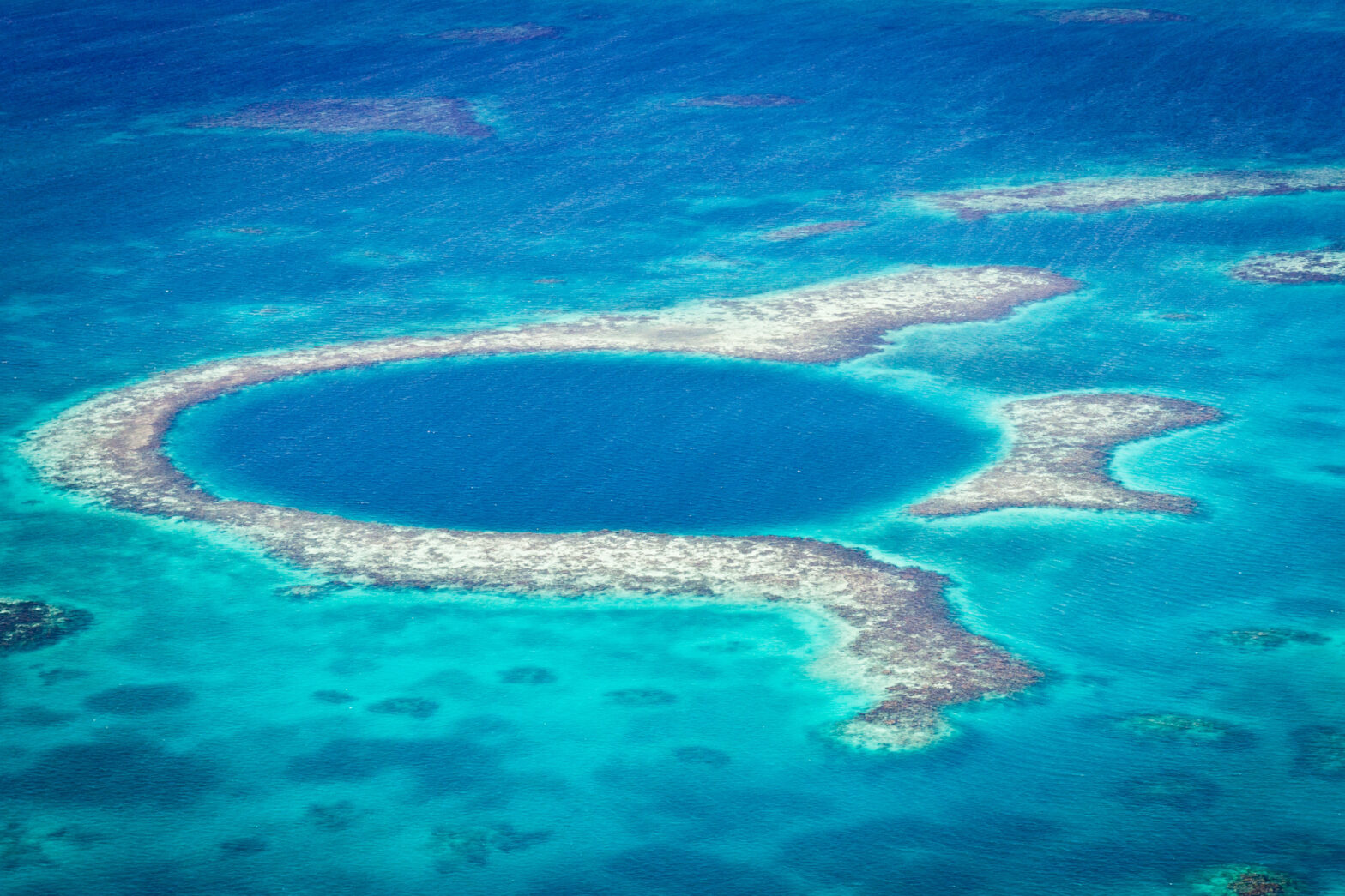 20 of the Most Unusual Lakes on the Planet (and What Makes Them Weird)