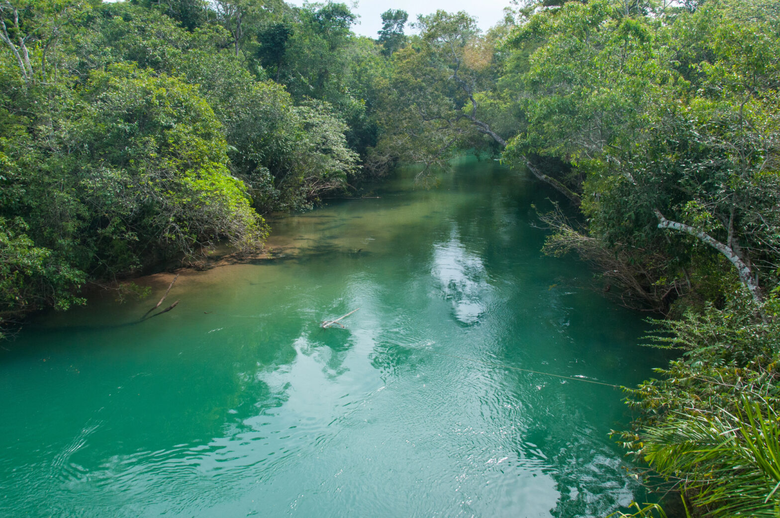 20 Stunningly Clear Rivers You Won’t Believe Are Real