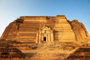20 Unfinished Monuments and the Stories Behind Them