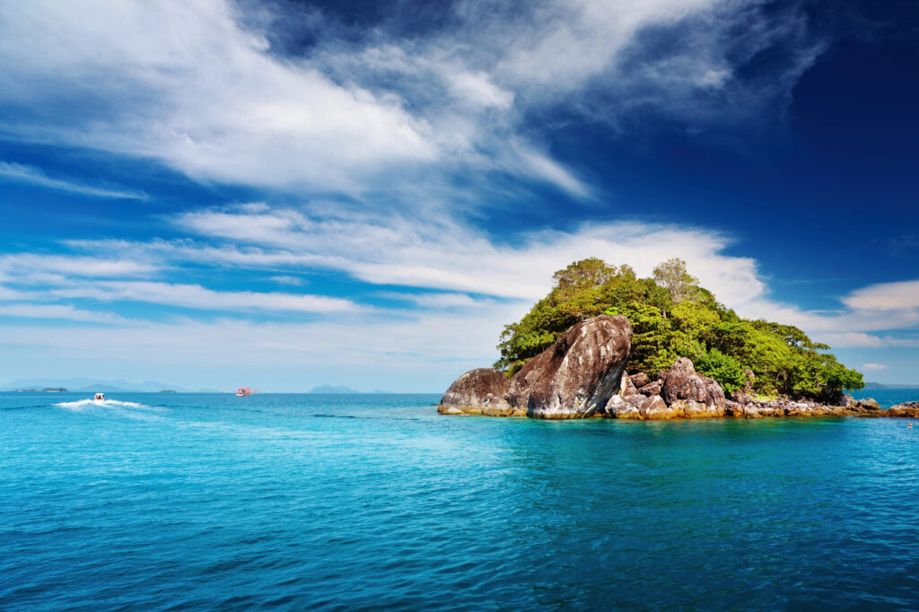 17 Places That Have Been Cut Off from the Rest of the World for Centuries