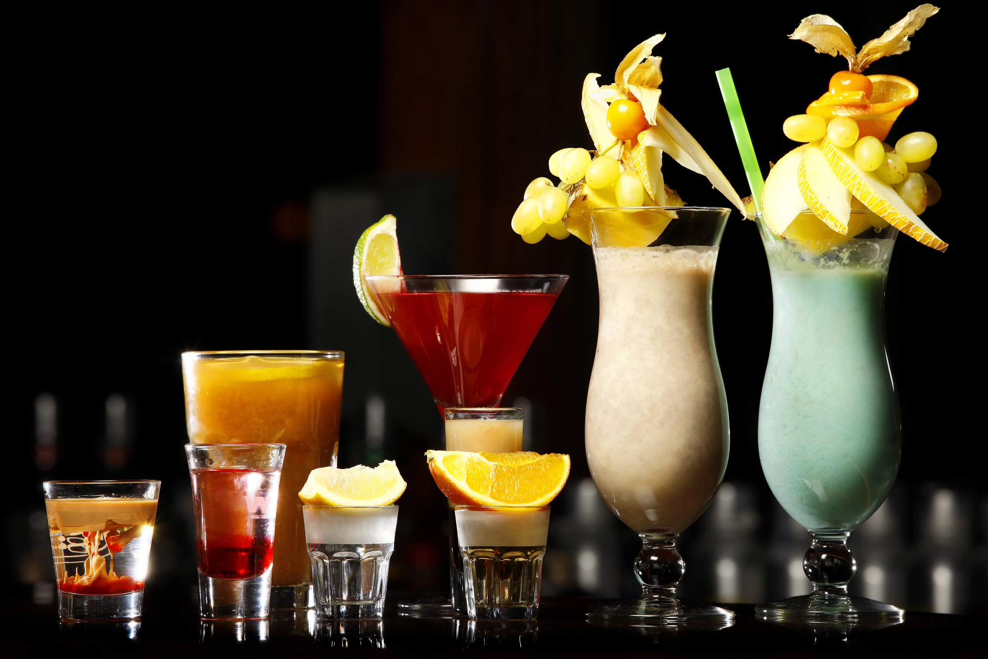 15 The Most Unhealthy Alcoholic Beverages at Bars – If You're Drinking ...