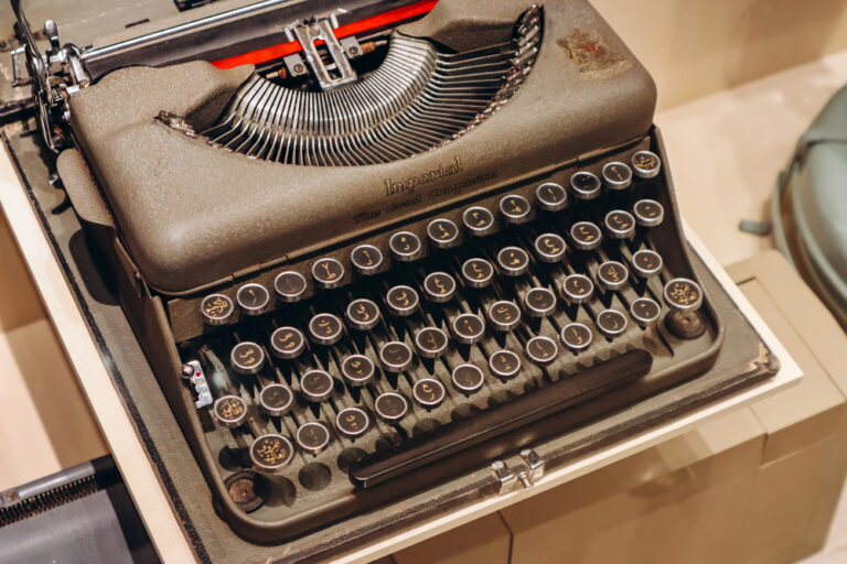 15 Tools From the Past That Were Built to Last a Lifetime