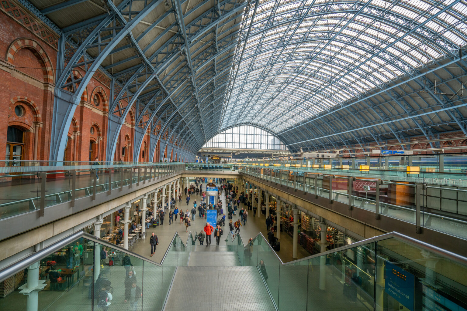 15 Once-Famous Buildings That Were Demolished (and Why It Happened)