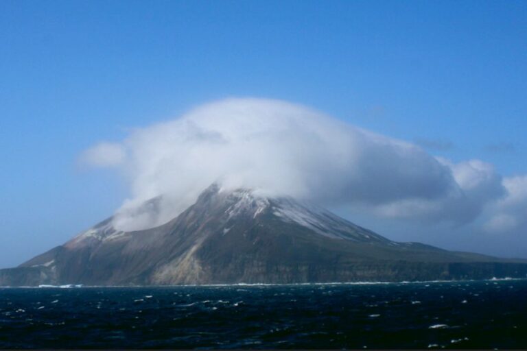 17 Islands That Are Technically Claimed, But No One Goes There