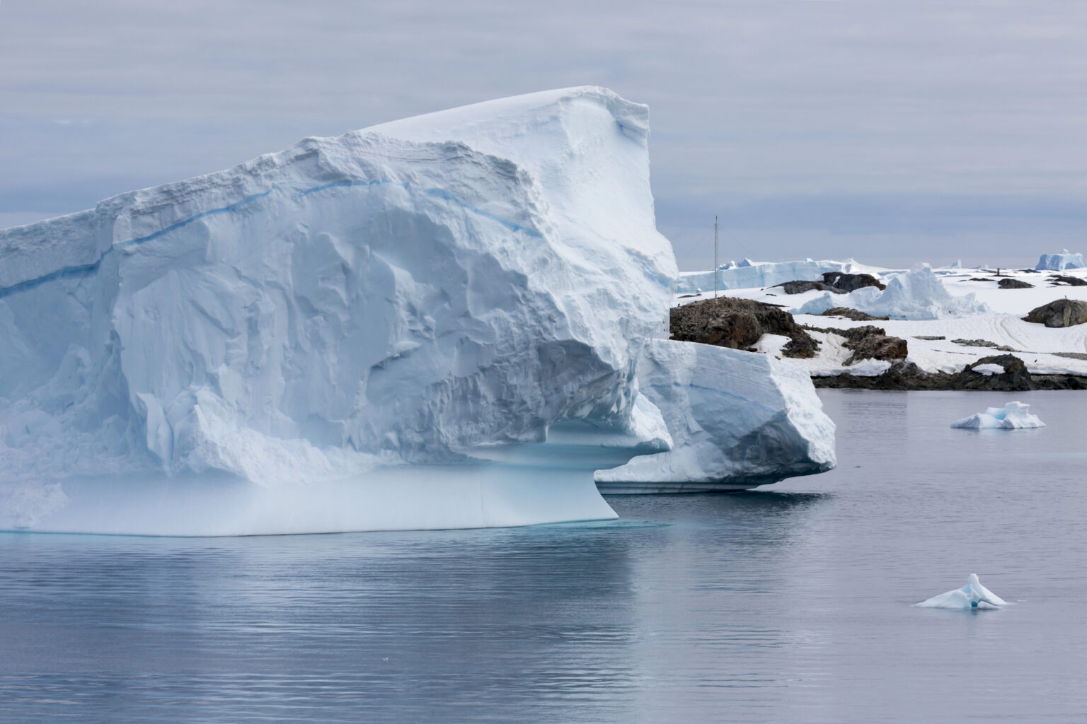 15 Things That Only Happen at the North Pole