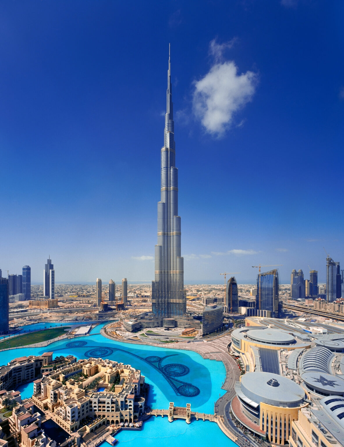 14 Largest Man-Made Buildings Globally