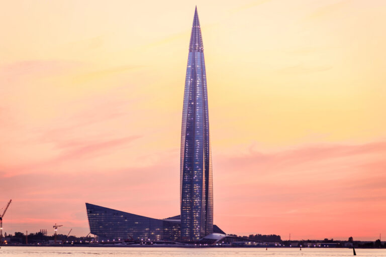14 Largest Man-Made Buildings Globally