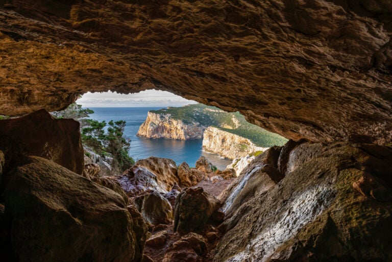 14 Rare Minerals Found Exclusively in One Square Mile on Earth