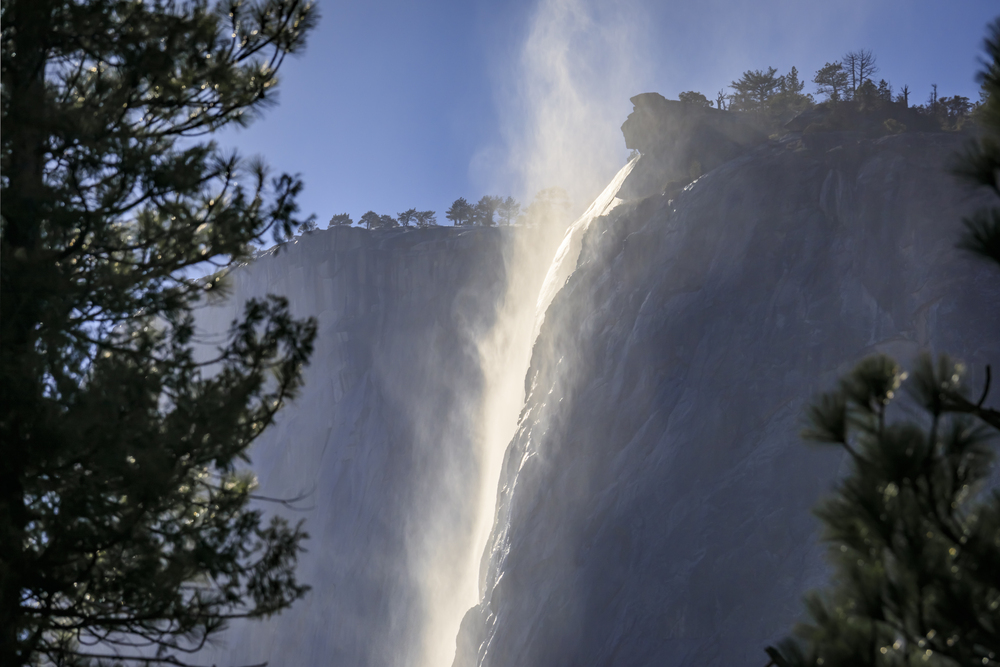 14 Natural Features That Vanish and Reappear