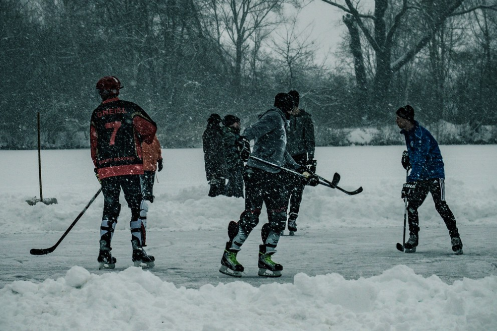 16 Sports Played Only on Ice-Freezing Lakes