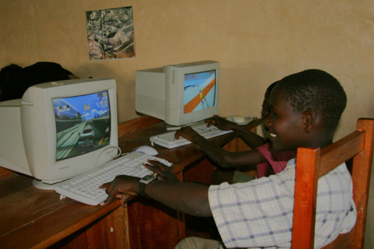 13 School Computer Lab Games Everyone Played