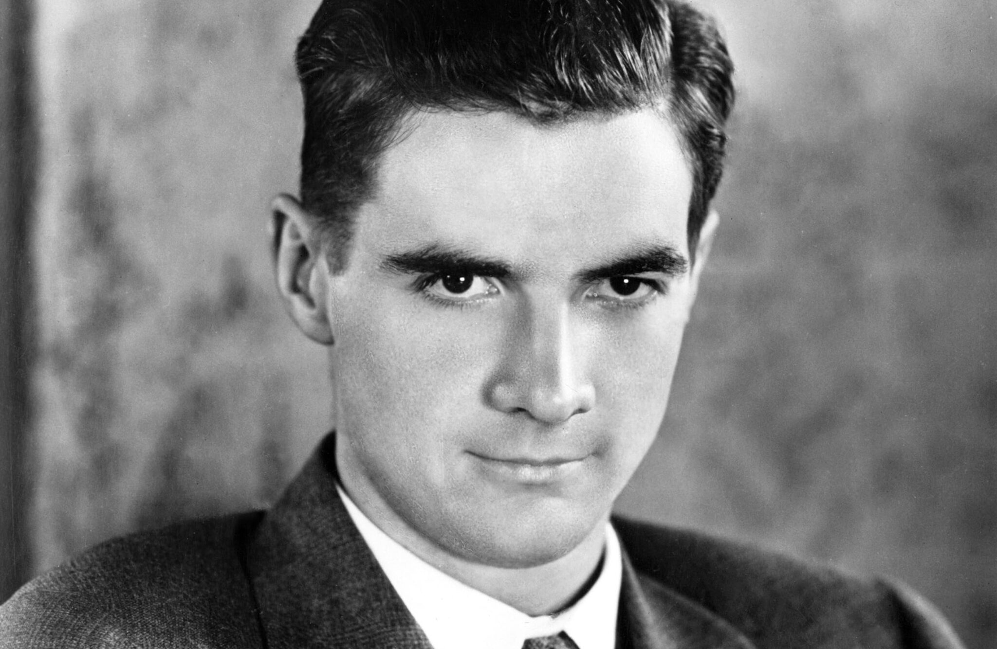 17 Historical Figures Who Faked Their Own Deaths