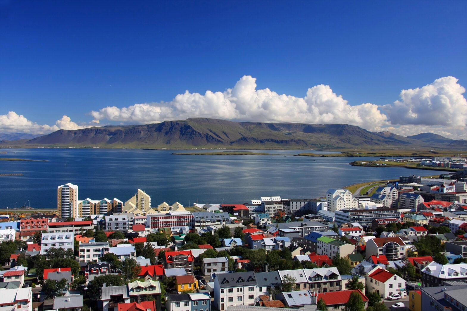 15 Nations That Have Surprising Geographic Features