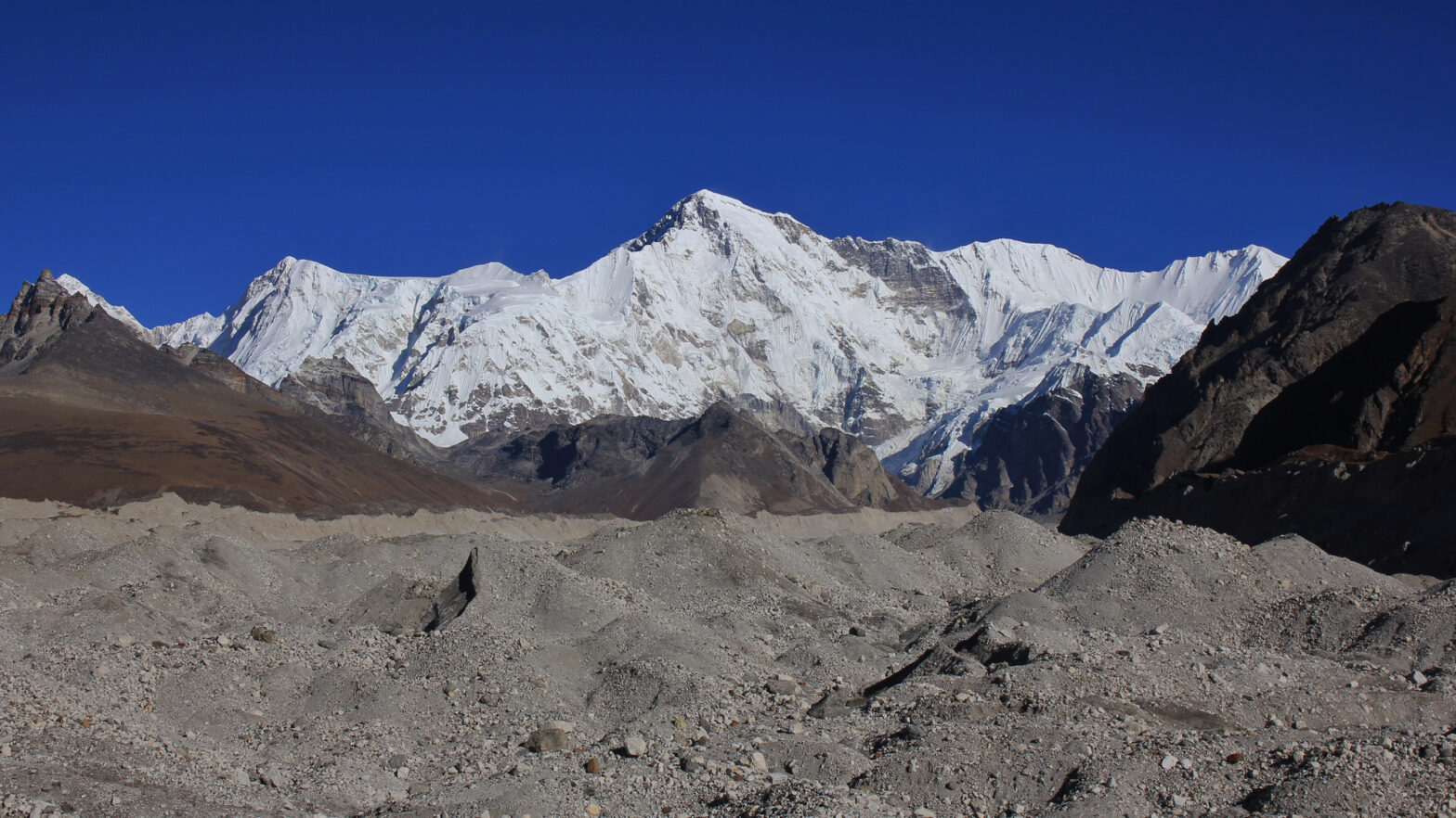 16 Mount Everest Day Facts Even Climbers Miss