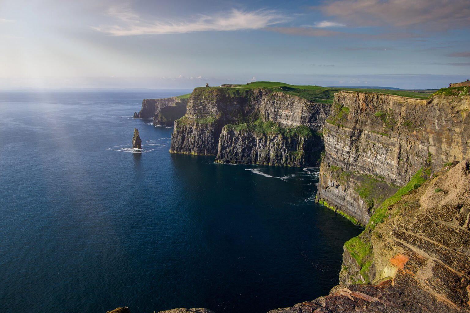 15 Cliff Formations That Revealed Earth's Secrets