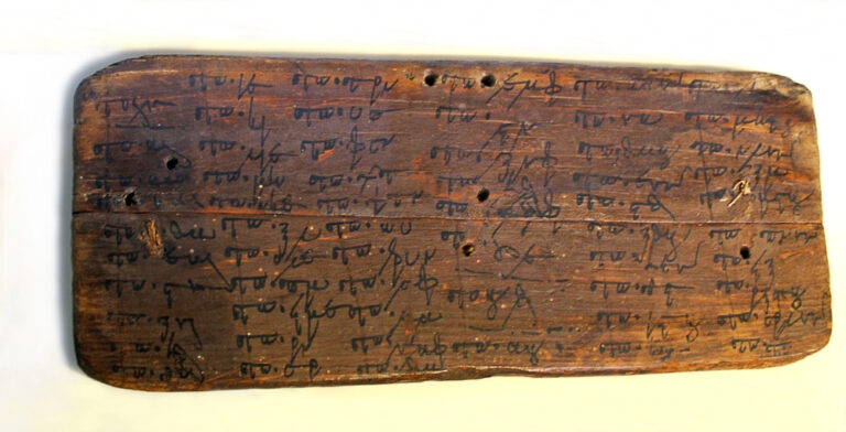 16 Writing Systems That Tell Cultural Stories