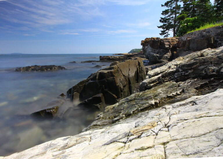 15 Cliff Formations That Revealed Earth's Secrets