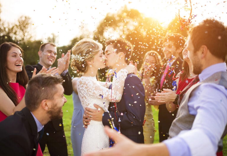 17 Social Customs That Vary Wildly by Country