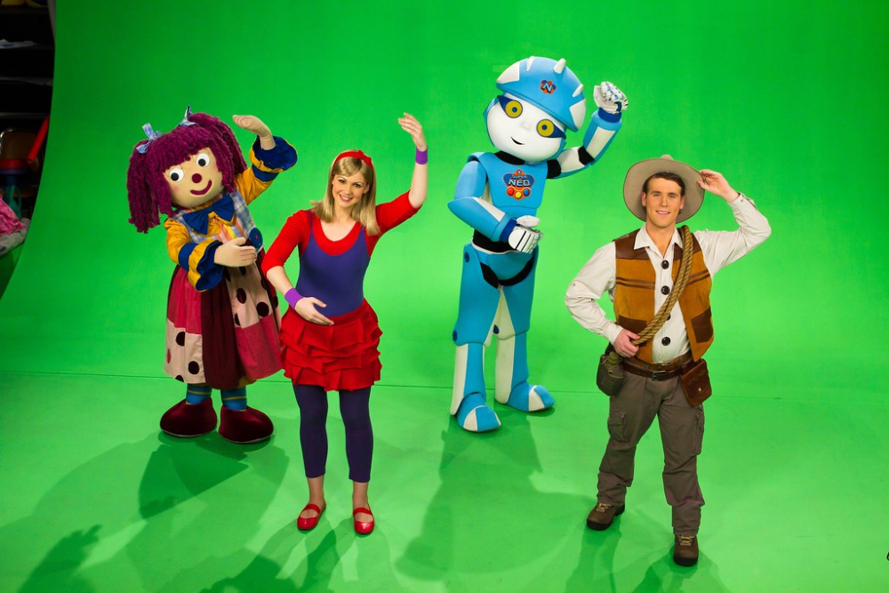 15 TV Shows That Were Educational But Kids Never Knew