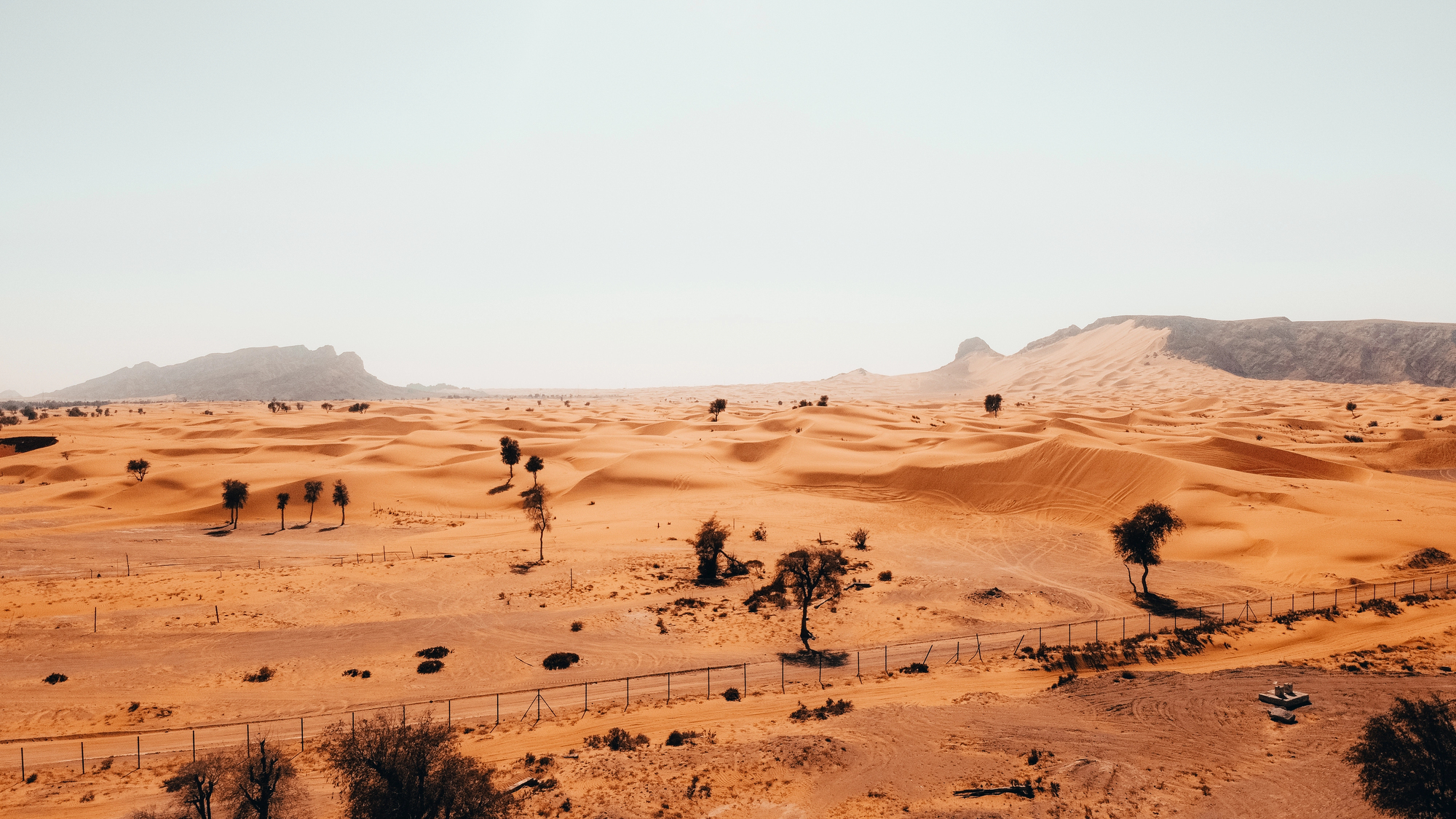 16 Deserts With Underground Water Systems