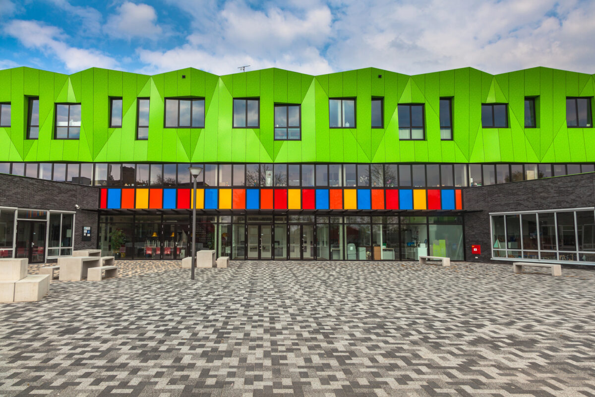 15 Outrageous School Designs That Exist