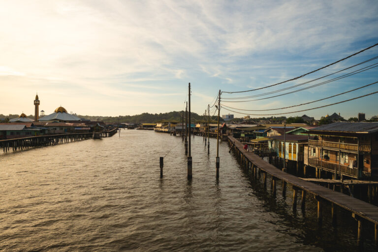 16 Cities Built Entirely Above Water