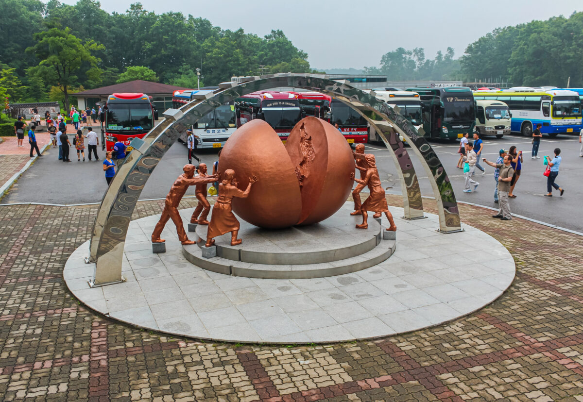 The 17 Most Bizarre Borders on the Planet