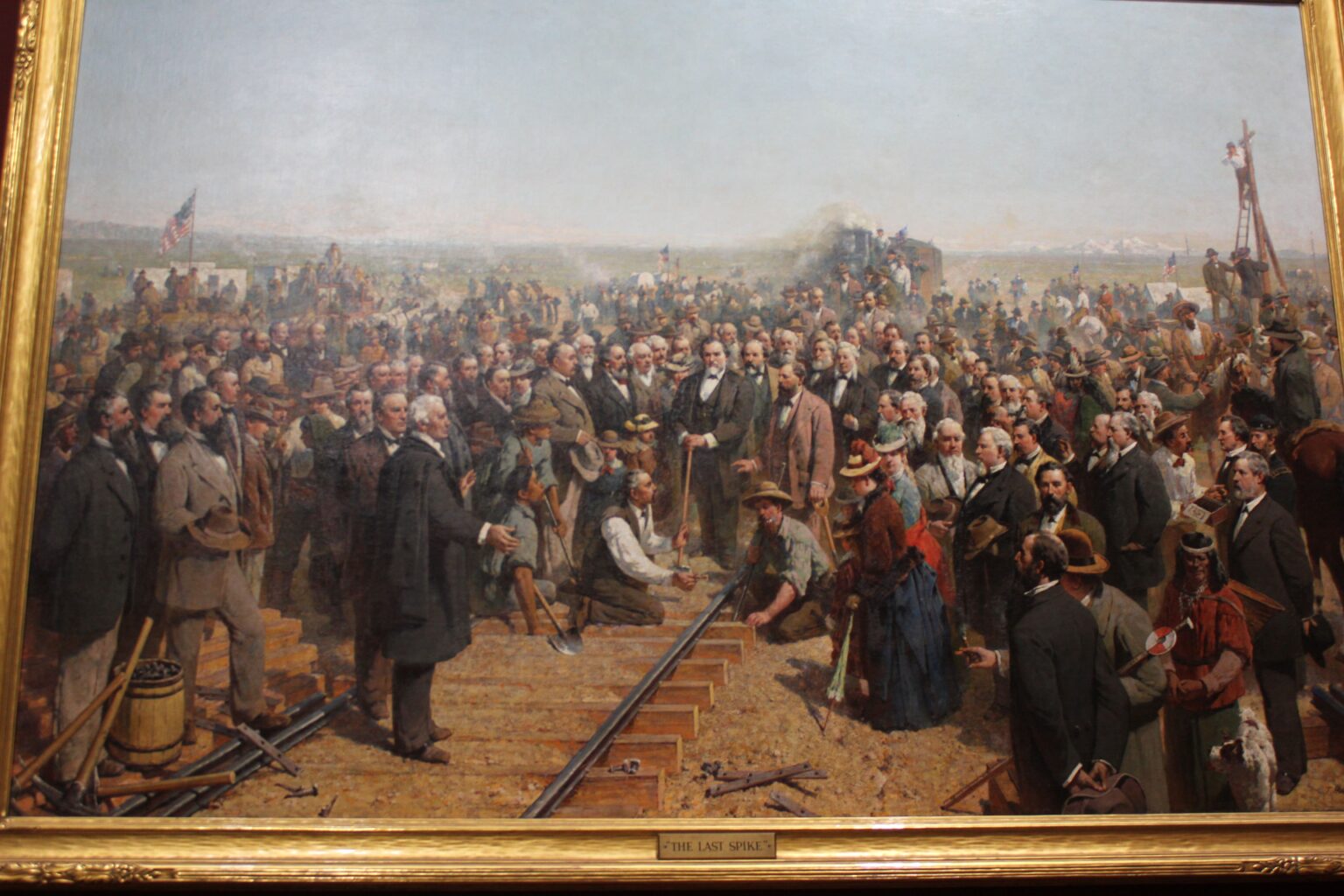 17 Historical Photos That Were Completely Staged
