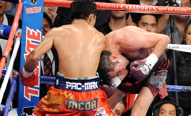 16 Iconic Moments in Boxing History