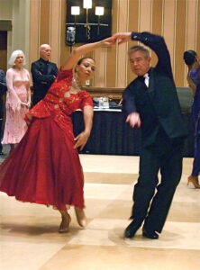 16 Popular Dance Crazes from History