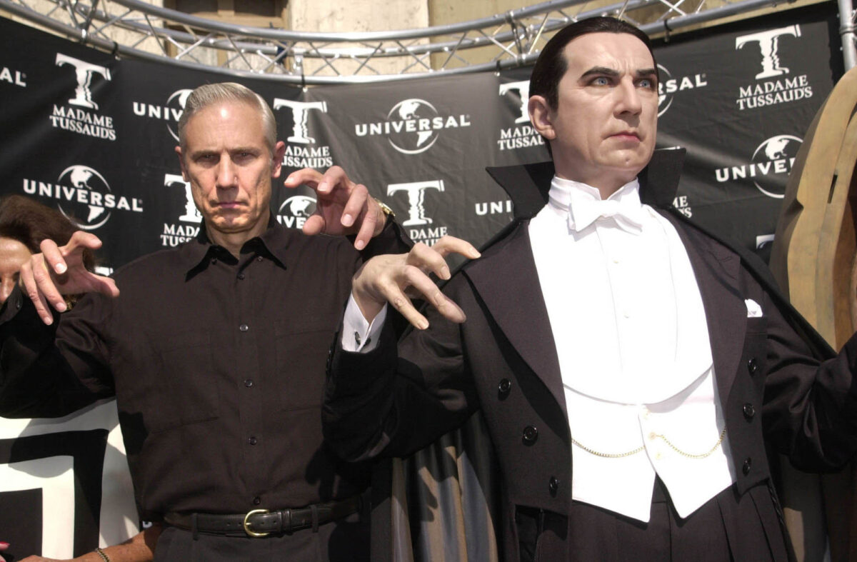17 Actors Who Played Famous Vampires