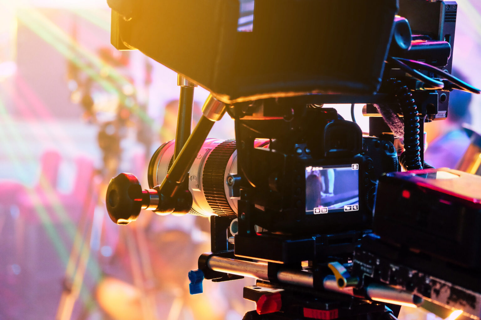 15 Famous Movie Sets With Hidden Details