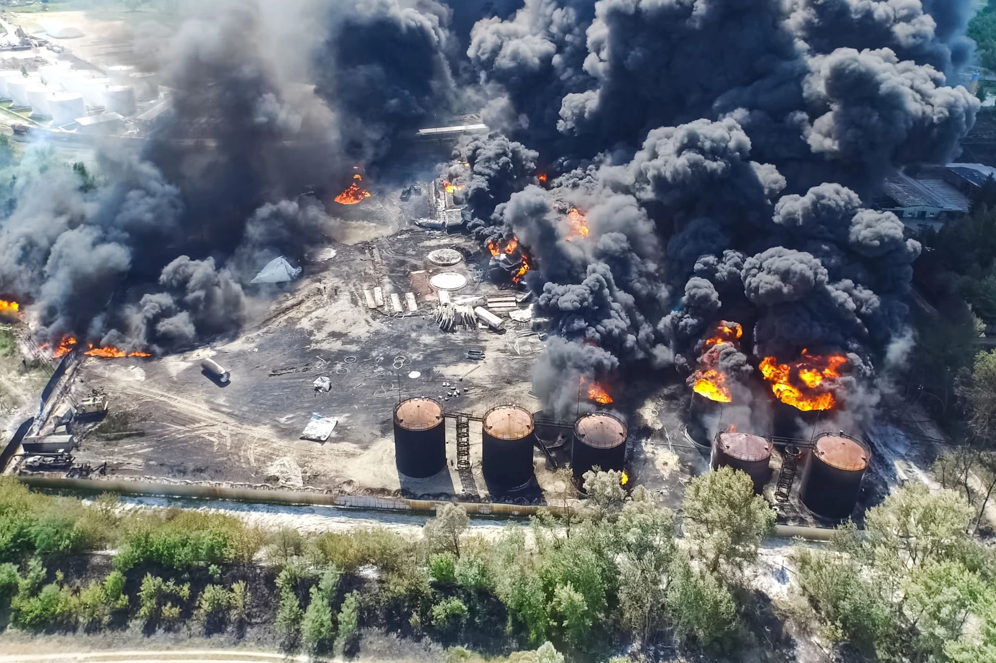 17 Industrial Disasters That Made History