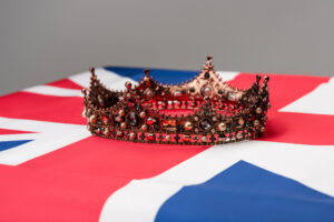 15 Historic Crowns And Their Priceless Gems