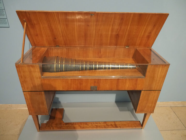 15 Unique Musical Instruments From Around The Globe