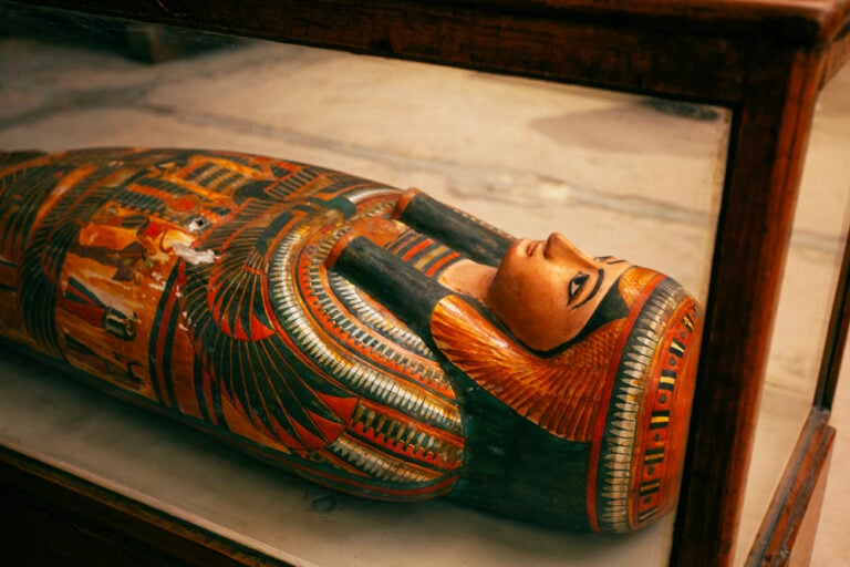 15 Longest Dynasties in History
