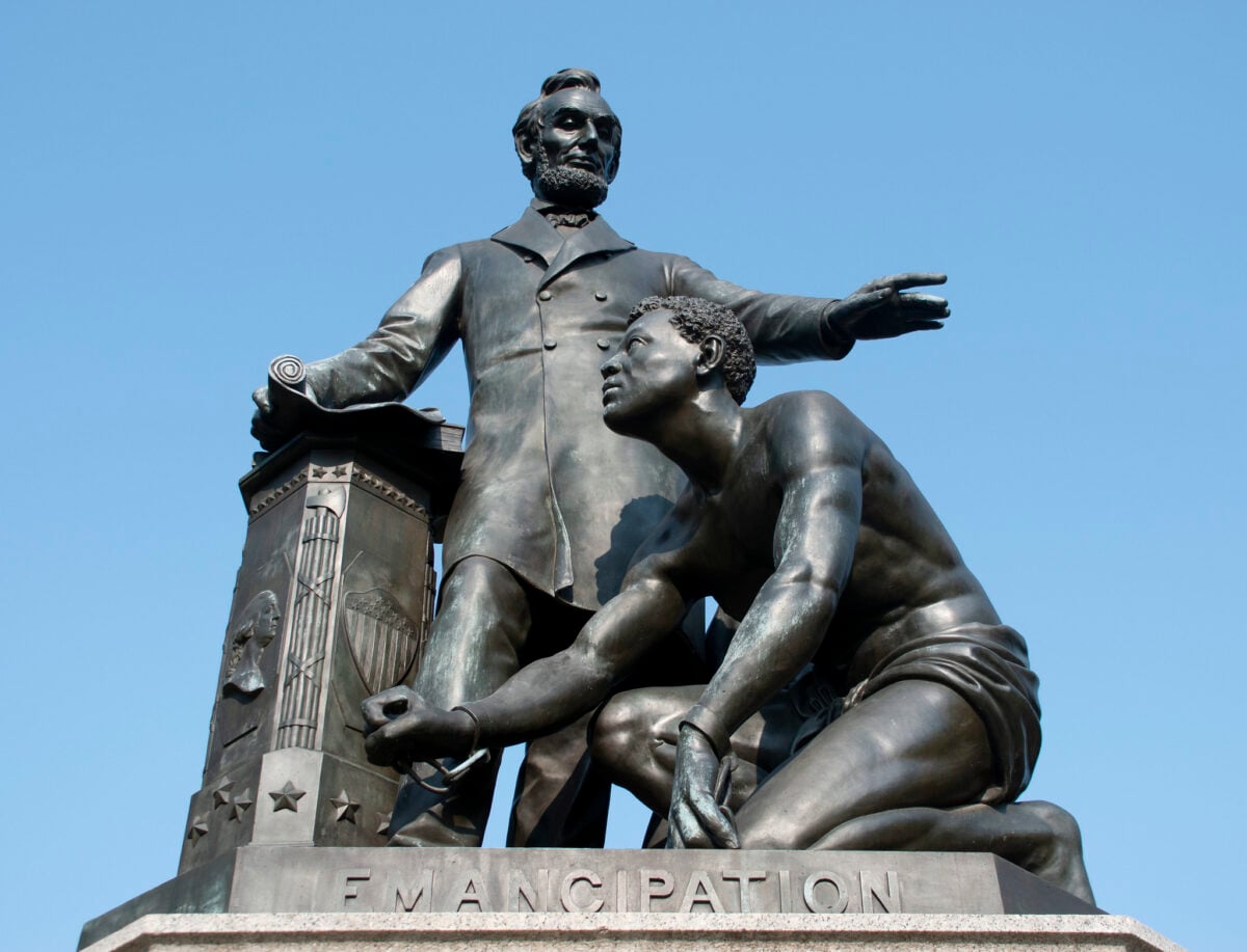 13 Controversial Statues in US History