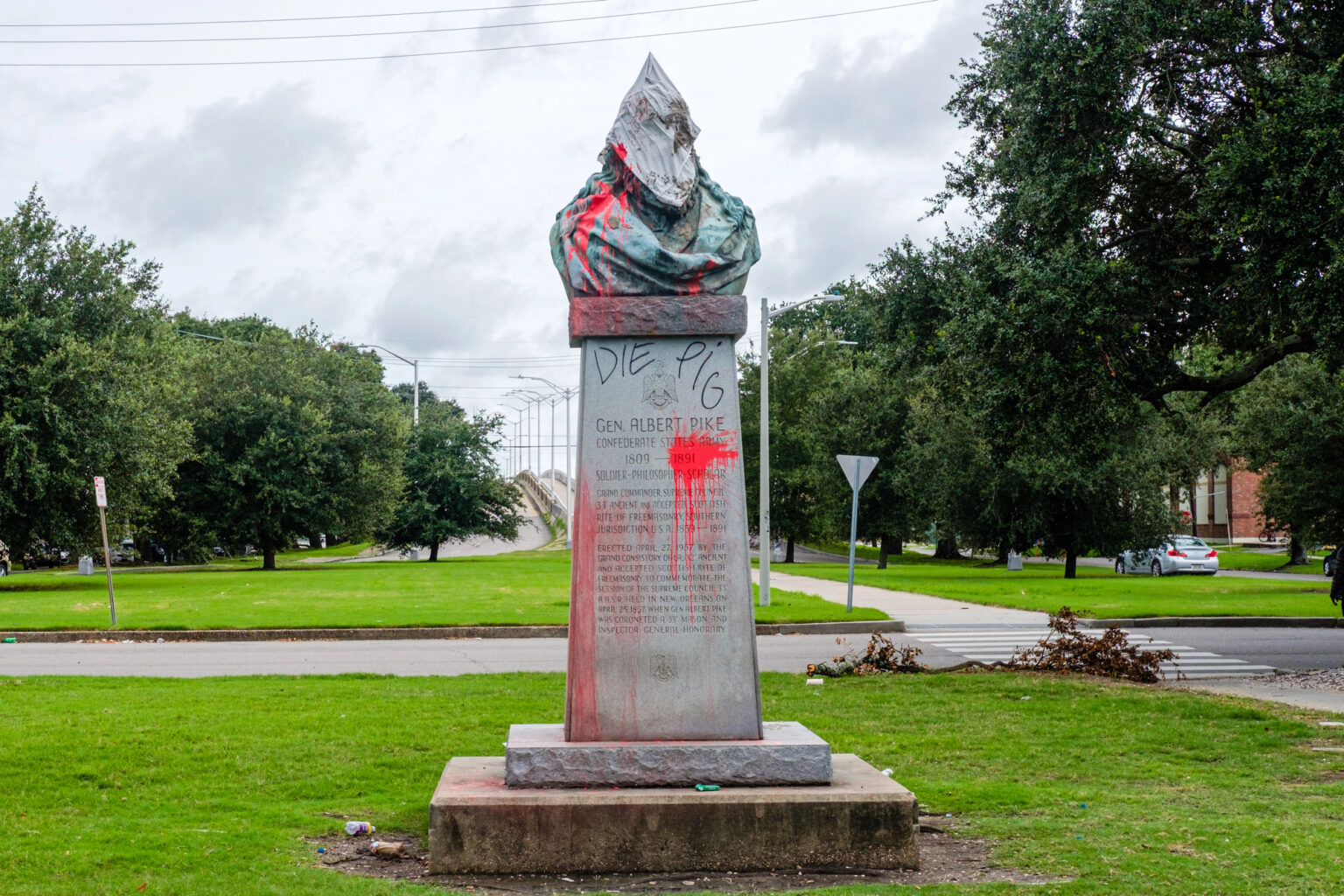 13 Controversial Statues in US History