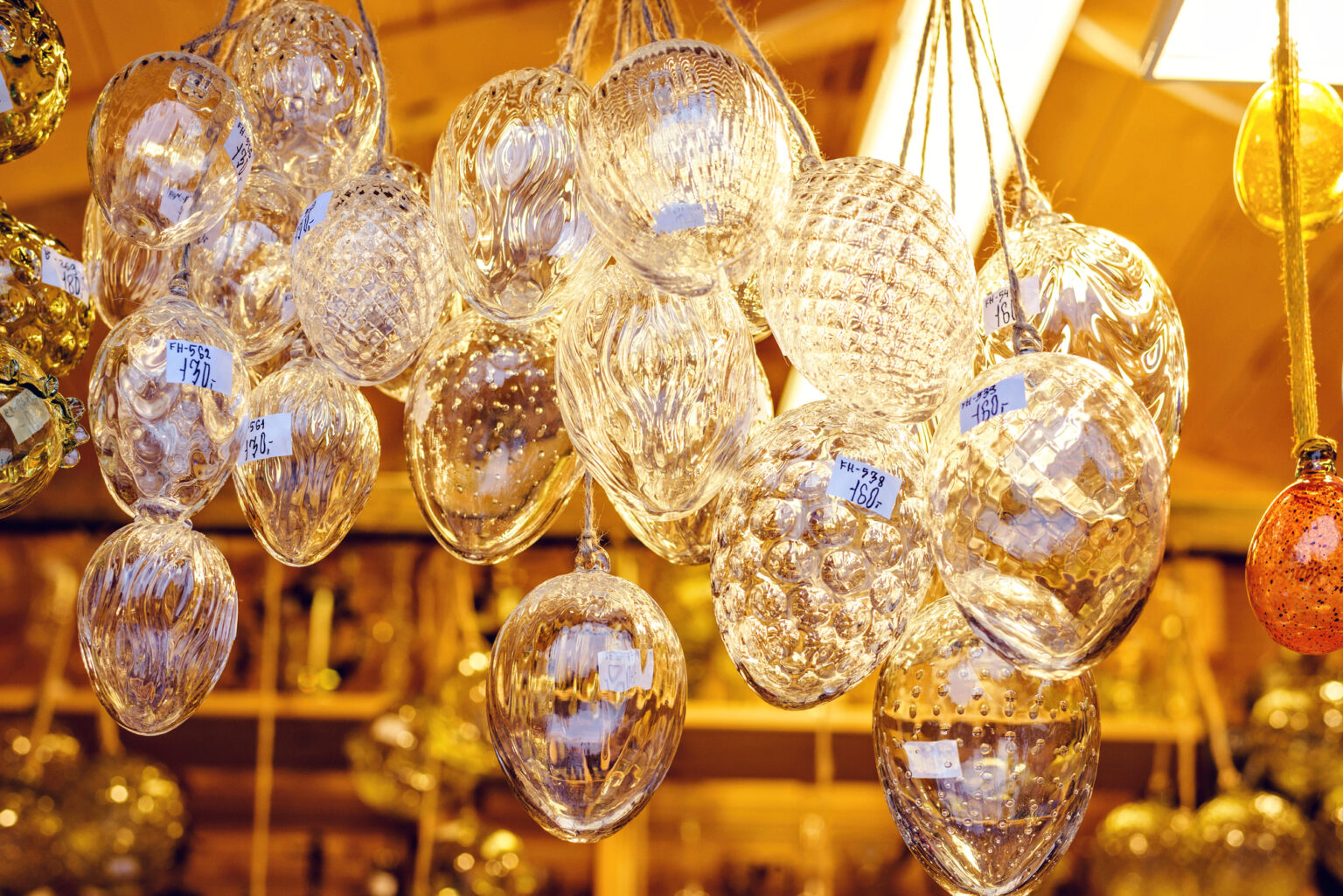 15 Curious Facts About Christmas Decorations