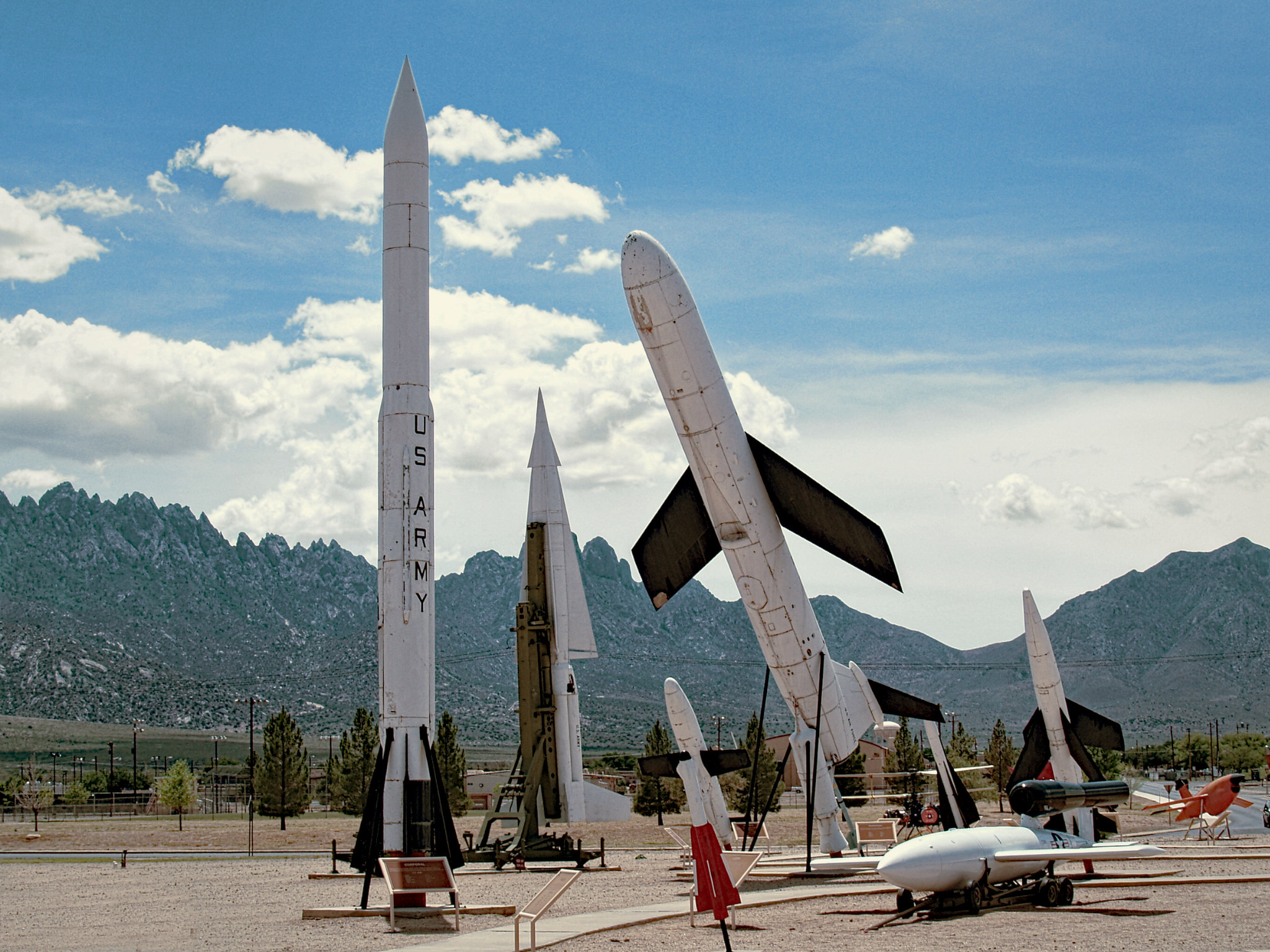 Largest Non-Nuclear Explosions