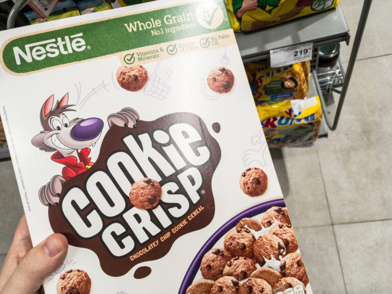 Cereals That Turned Milk Different Colors