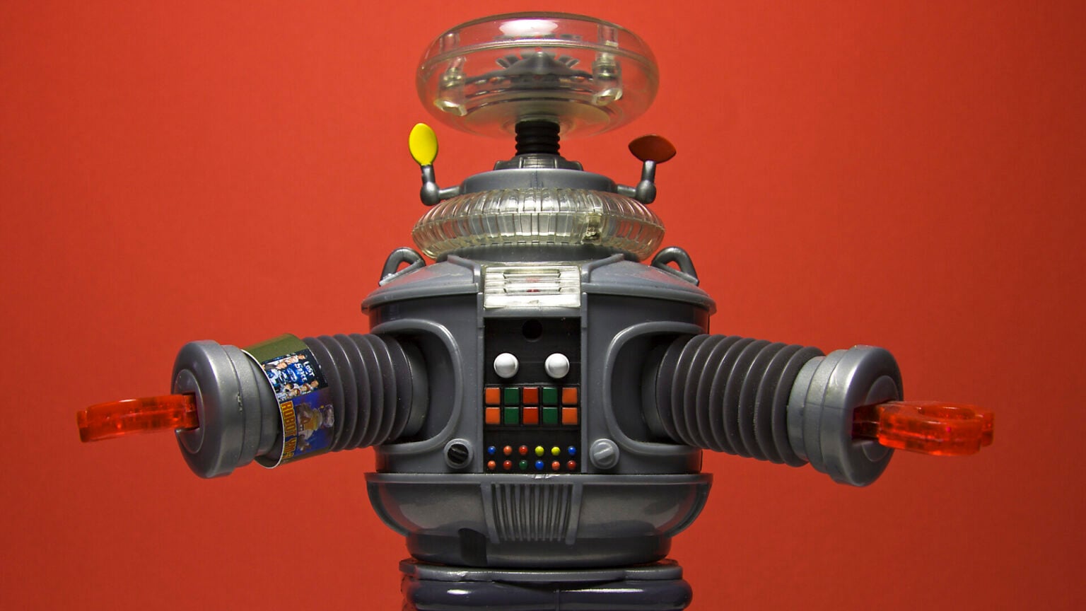 27 Vintage Toy Robots from the '60s Worth More Than Modern Electronics