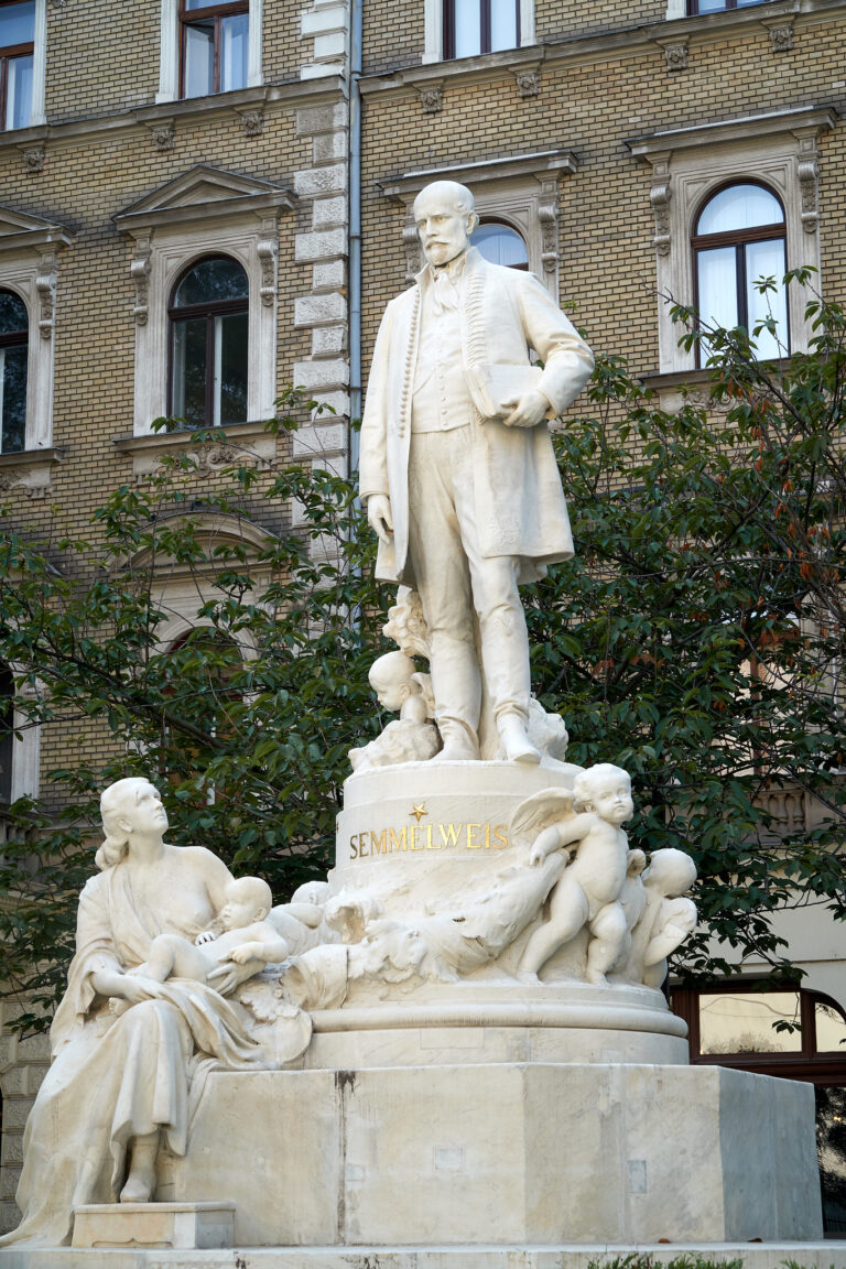 Historical Figures Who Were Publicly Humiliated Before Being Proven Right